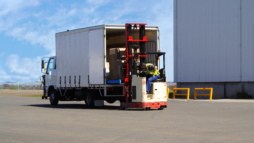 LTL vs FTL. Which is the best ground transportation option?